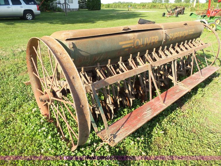 Oliver Superior grain drill in Oskaloosa, IA | Item BZ9784 sold ...