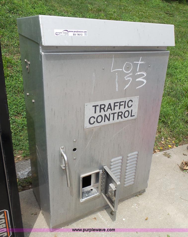 Traffic control box in St. Joseph, MO | Item BV9612 sold | Purple Wave