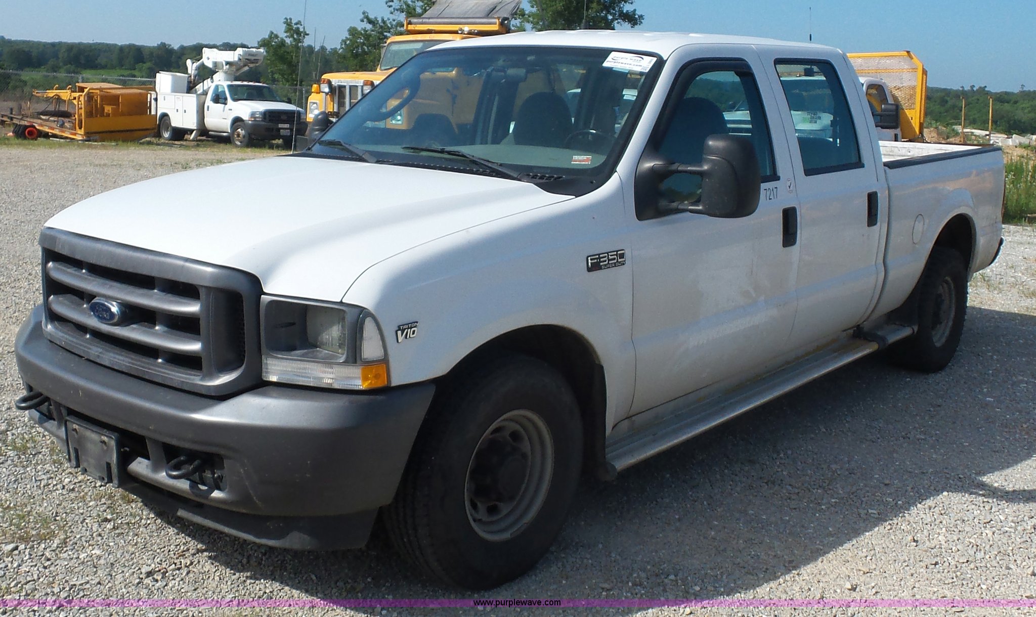 2004 Ford F350 Super Duty Crew Cab pickup truck in Willow Springs, MO ...