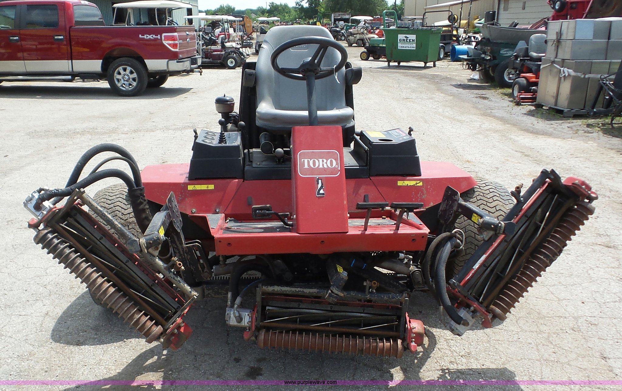 Toro Reelmaster 5400D reel mower in Iola, KS | Item BZ9631 sold | Purple Wave