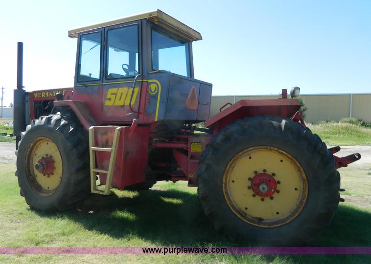 1979 Versatile 500 4WD tractor | Item J8851 | 8-24-2016