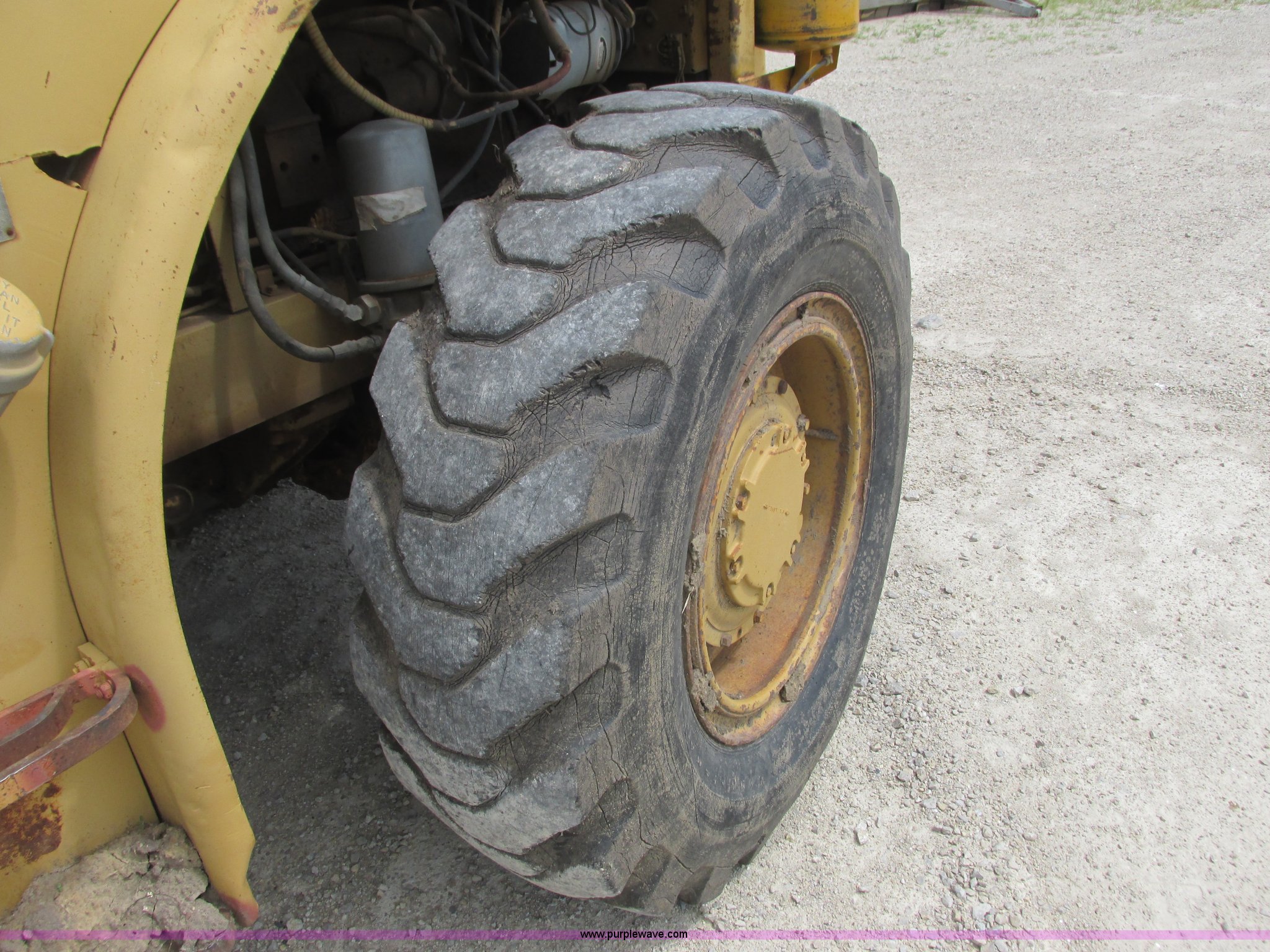 1968 Caterpillar 922B wheel loader in Plainview, MN | Item K4070 sold ...