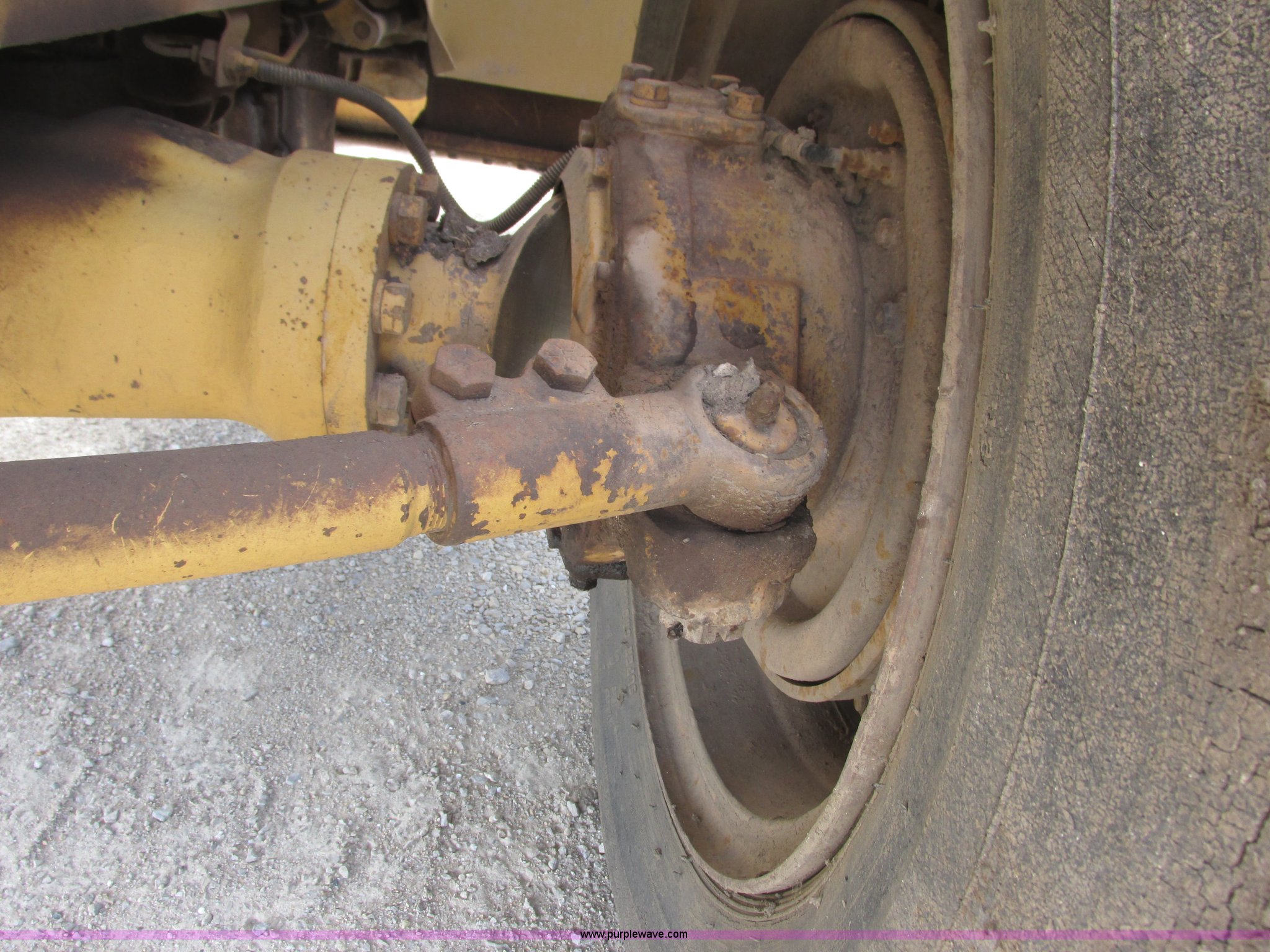 1968 Caterpillar 922B wheel loader in Plainview, MN | Item K4070 sold ...