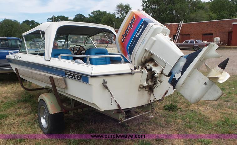 1978 Ozark Runabout tri-hull boat in St. Joseph, MO | Item L5256 sold ...