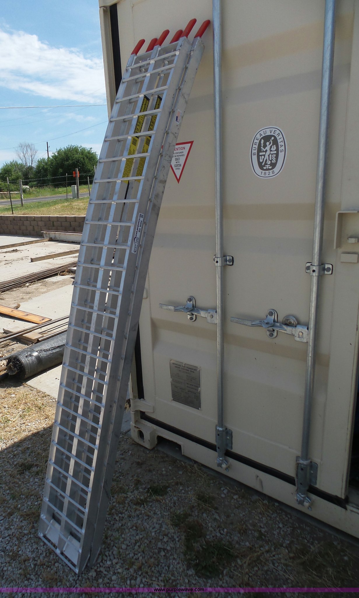 Five Star arched loading ramp in Falls City, NE | Item BX9094 sold ...