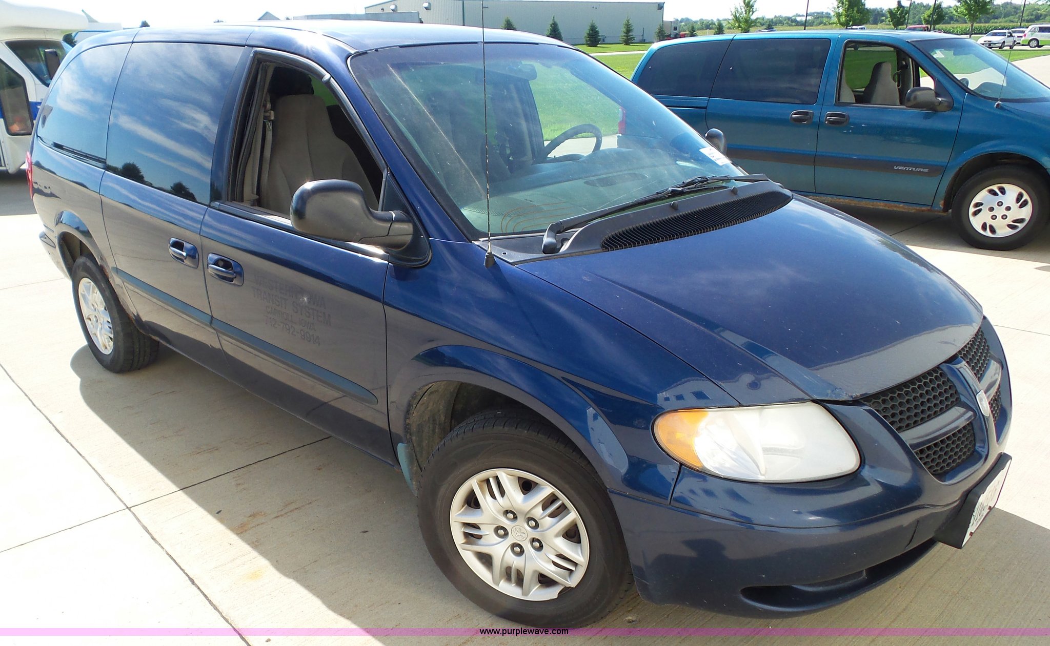 2002 Dodge Grand Caravan Sport van in Carroll, IA | Item L5519 sold ...