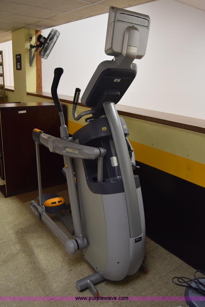 Precor 100i elliptical machine in Wichita, KS | Item CA9868 sold ...