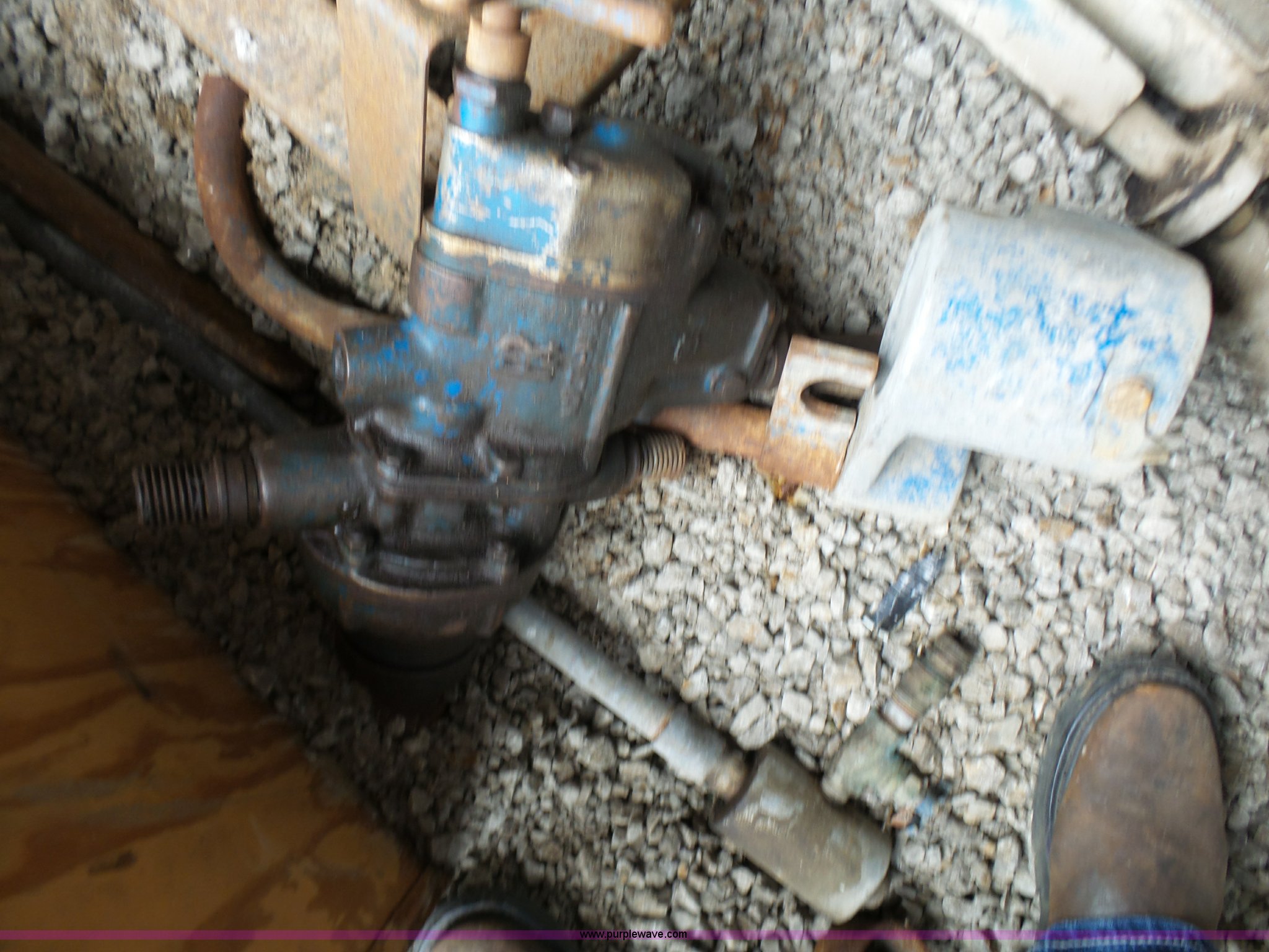 Mueller water main tap machine in Gladstone, MO | Item AV9877 sold ...