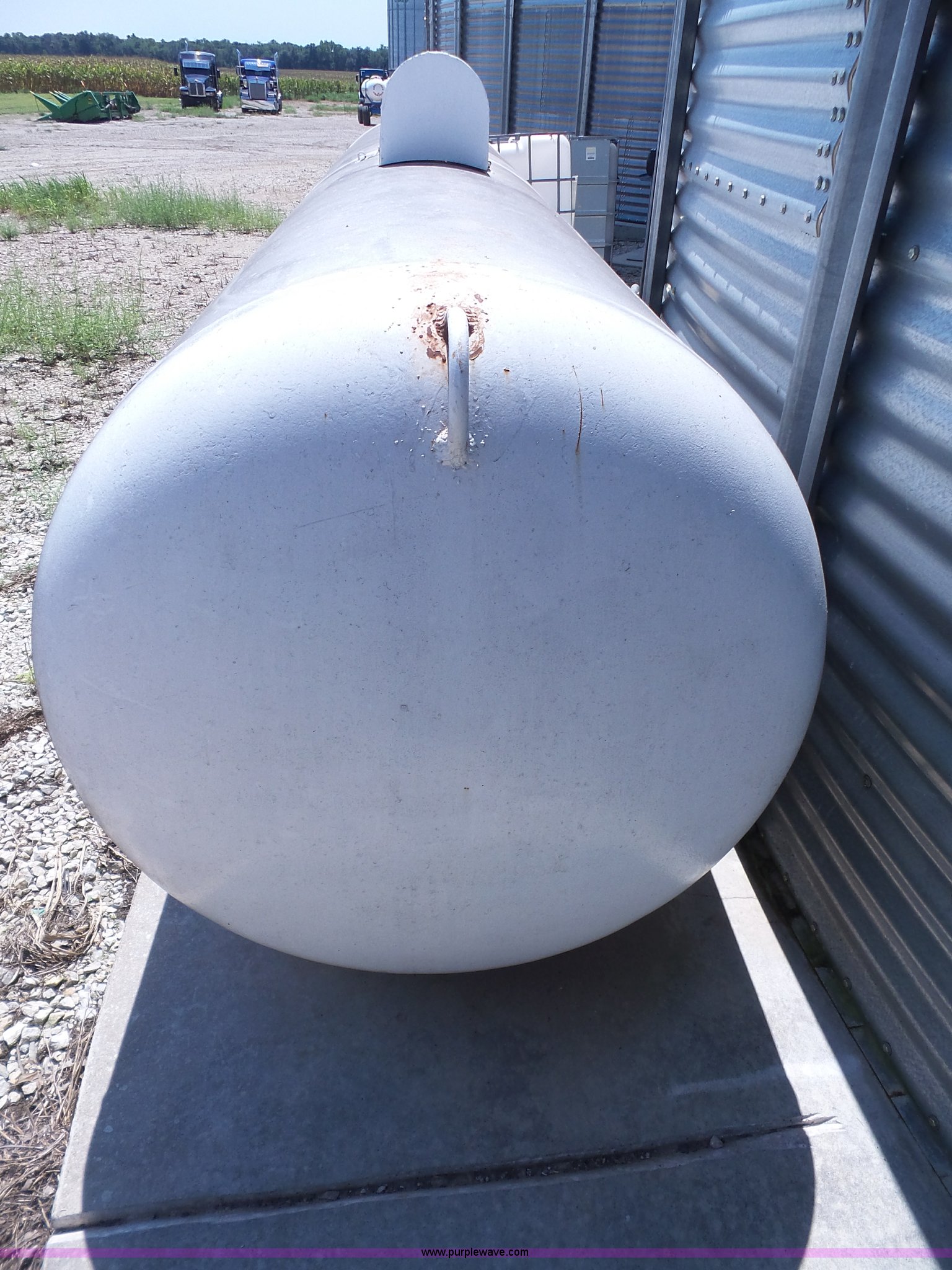 Propane tank in Westphalia, KS | Item BV9743 sold | Purple Wave