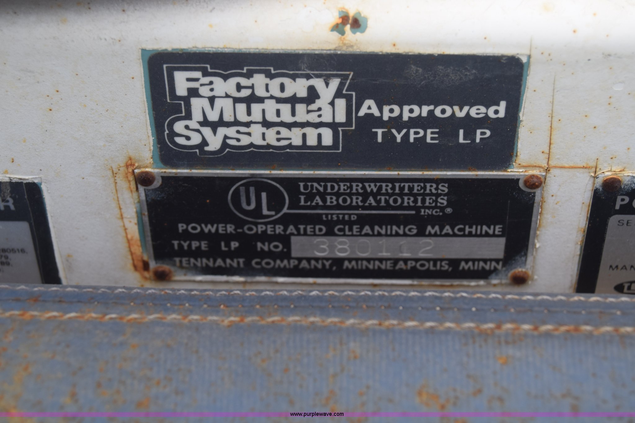 Tennant 265 sweeper in Wichita, KS | Item CA9887 sold | Purple Wave