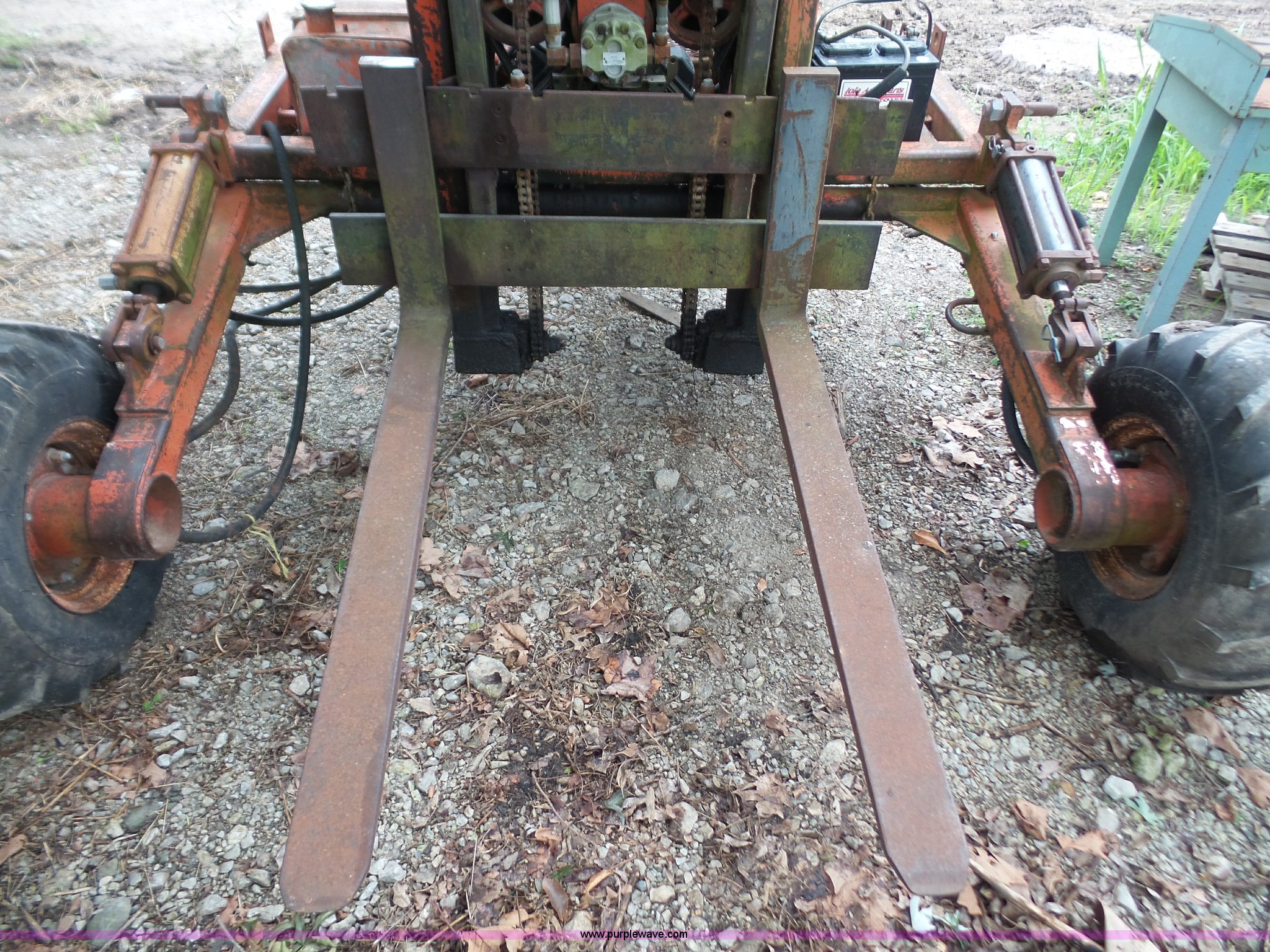 Spyder truck mounted forklift in Wellsville, KS | Item L4978 sold ...