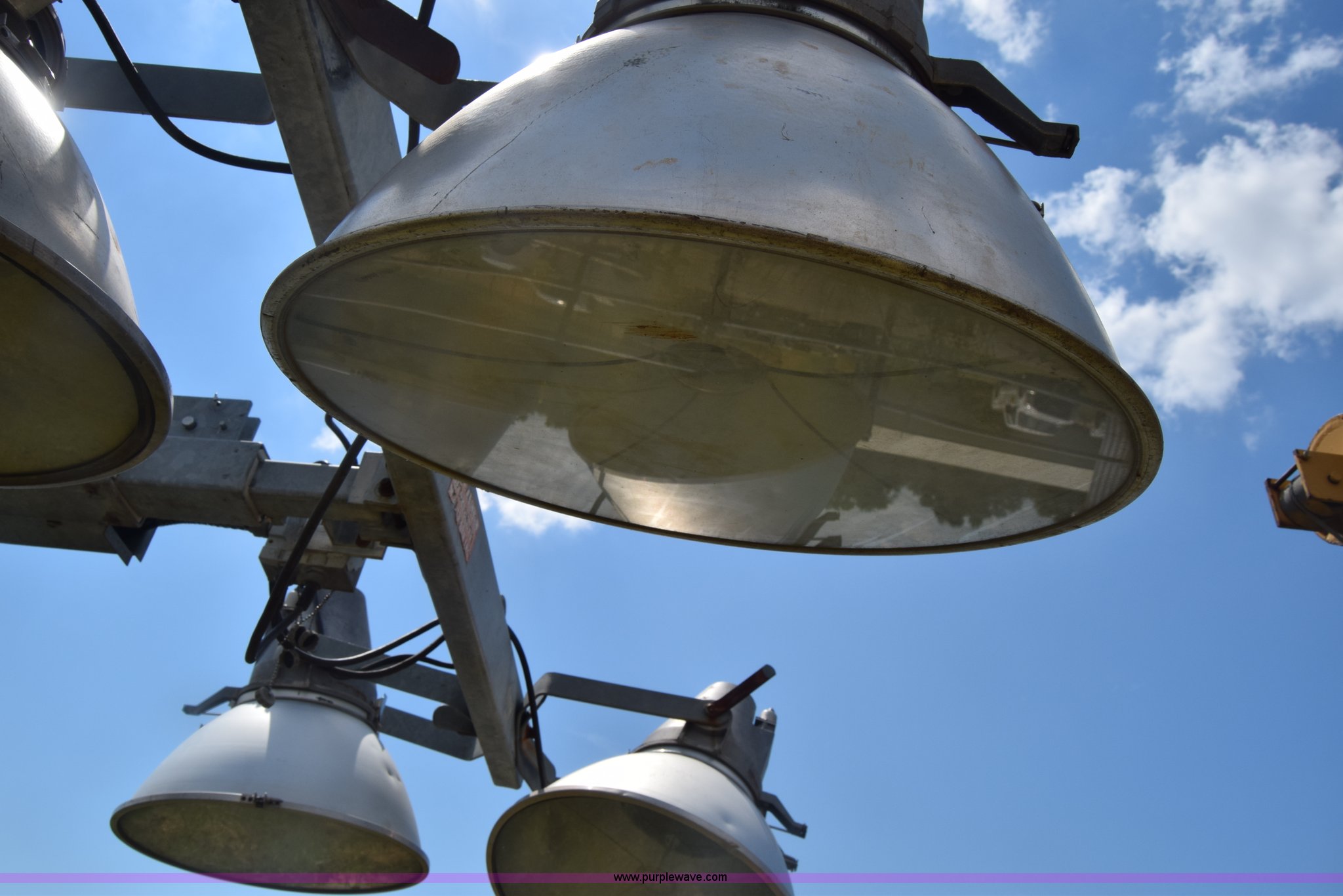 Amida AL4000 light plant in Kingman, KS | Item K2924 sold | Purple Wave