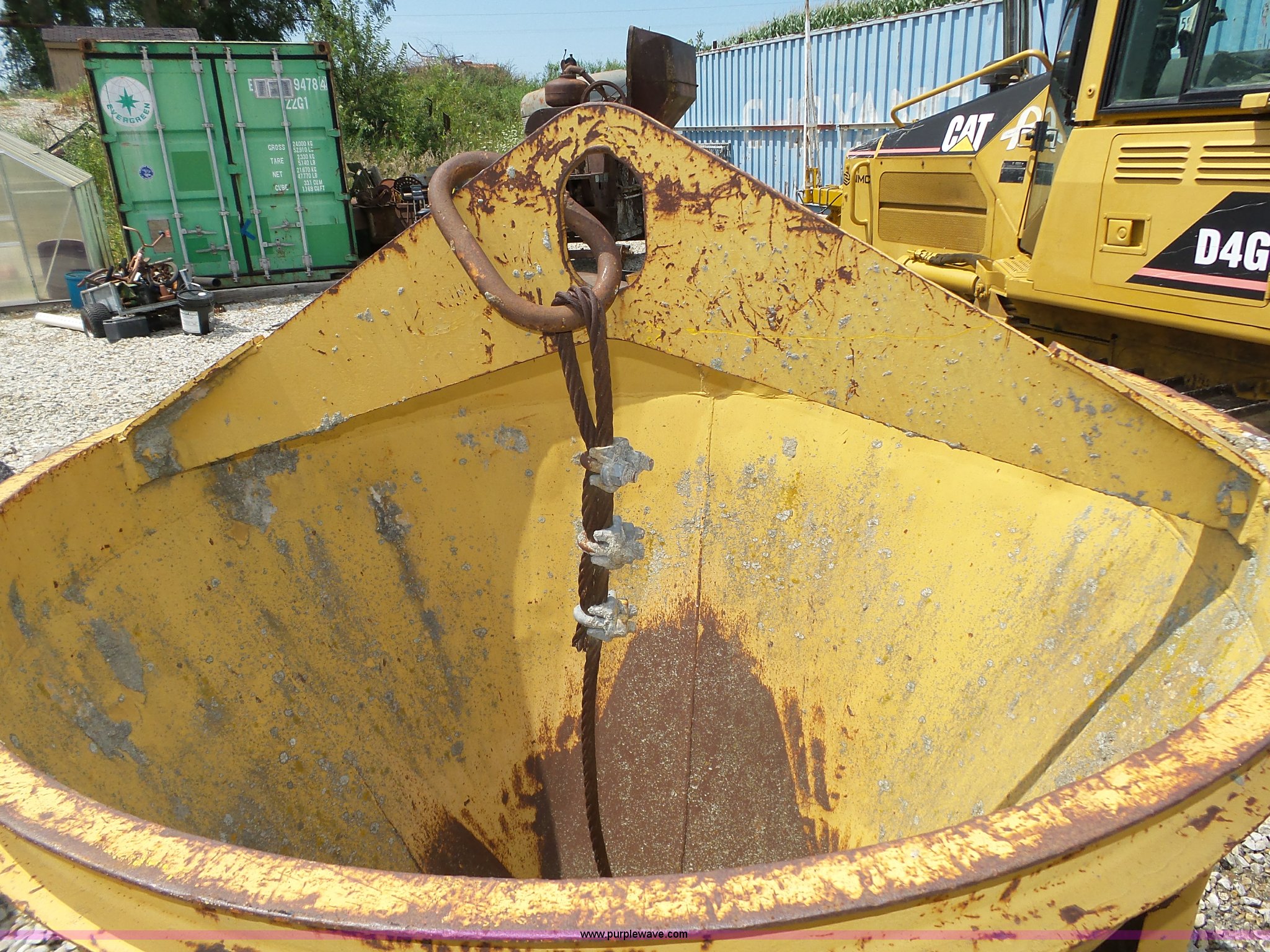 Garbro 433 concrete bucket in Red Oak, IA | Item K8450 sold | Purple Wave