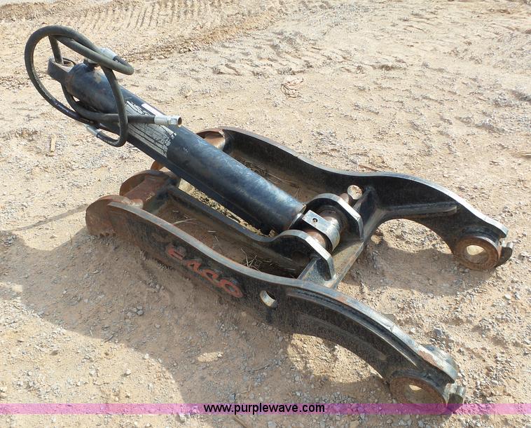 Esco hydraulic excavator thumb in Hinton, OK | Item AP9350 sold ...