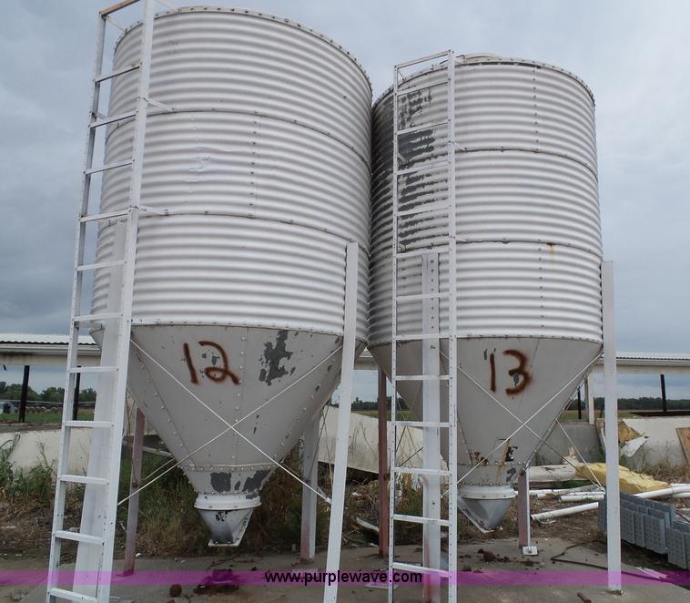 (2) six ton bulk grain/feed bins in Clay Center, KS | Item CD9188 sold ...
