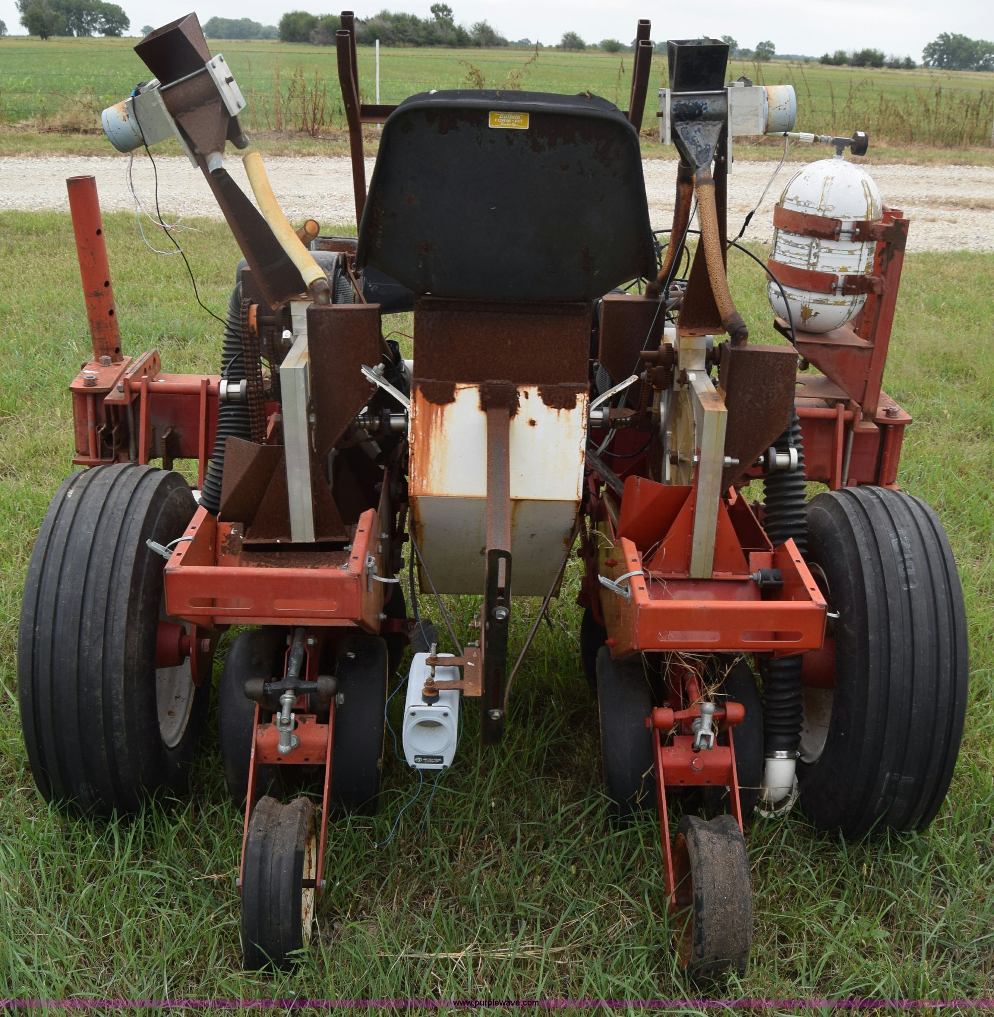 Test plot planter in Burrton, KS | Item L2620 for sale | Purple Wave