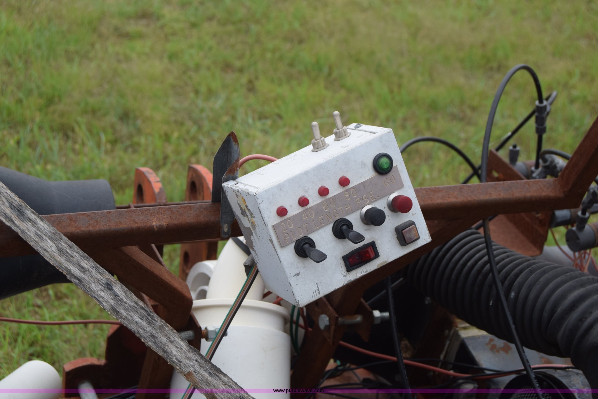 Test plot planter in Burrton, KS | Item L2620 for sale | Purple Wave