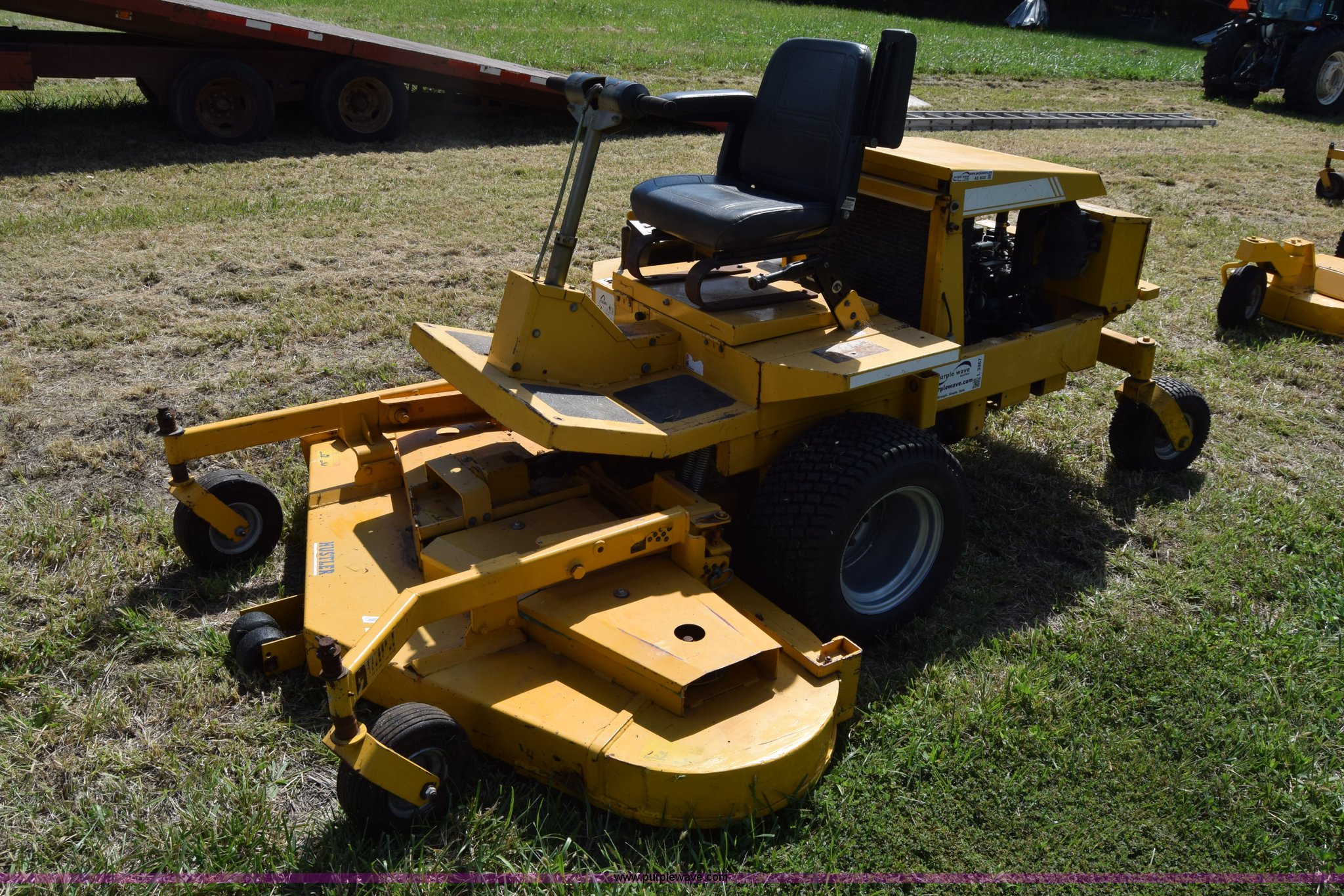 Excel Hustler 3200 ZTR lawn mower in Wichita, KS | Item AS9630 sold ...
