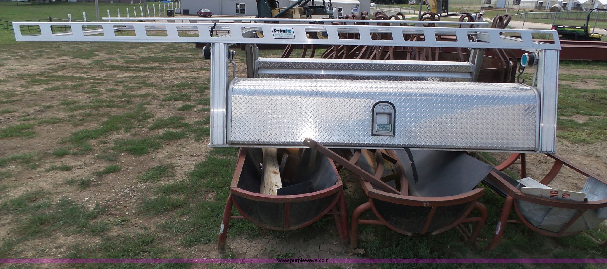 System One modular aluminum ladder rack in Falls City, NE | Item BX9172 ...