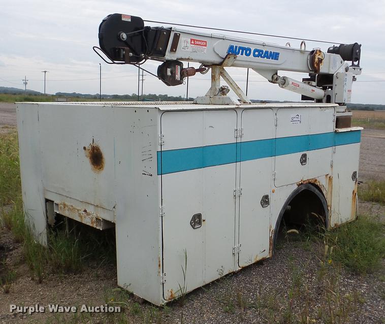 Autocrane service bed with crane in Perry, KS | Item DA2866 sold ...