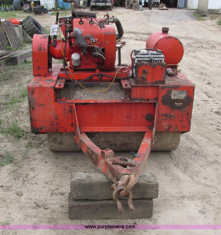 Essick VR54T4 smooth vibratory roller in Waumandee, WI | Item K4186 ...