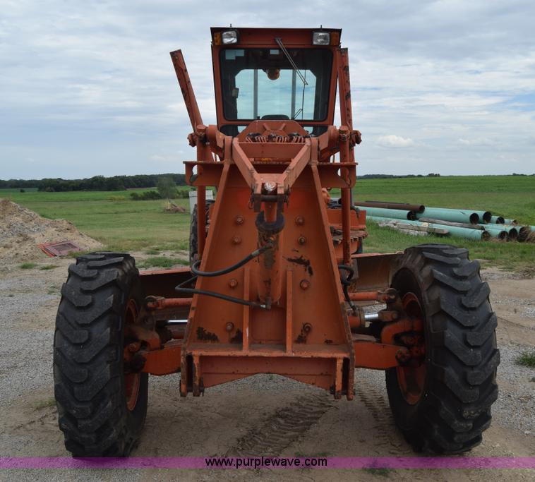 1984 Champion 710A motor grader in Little River, KS | Item L2582 for ...