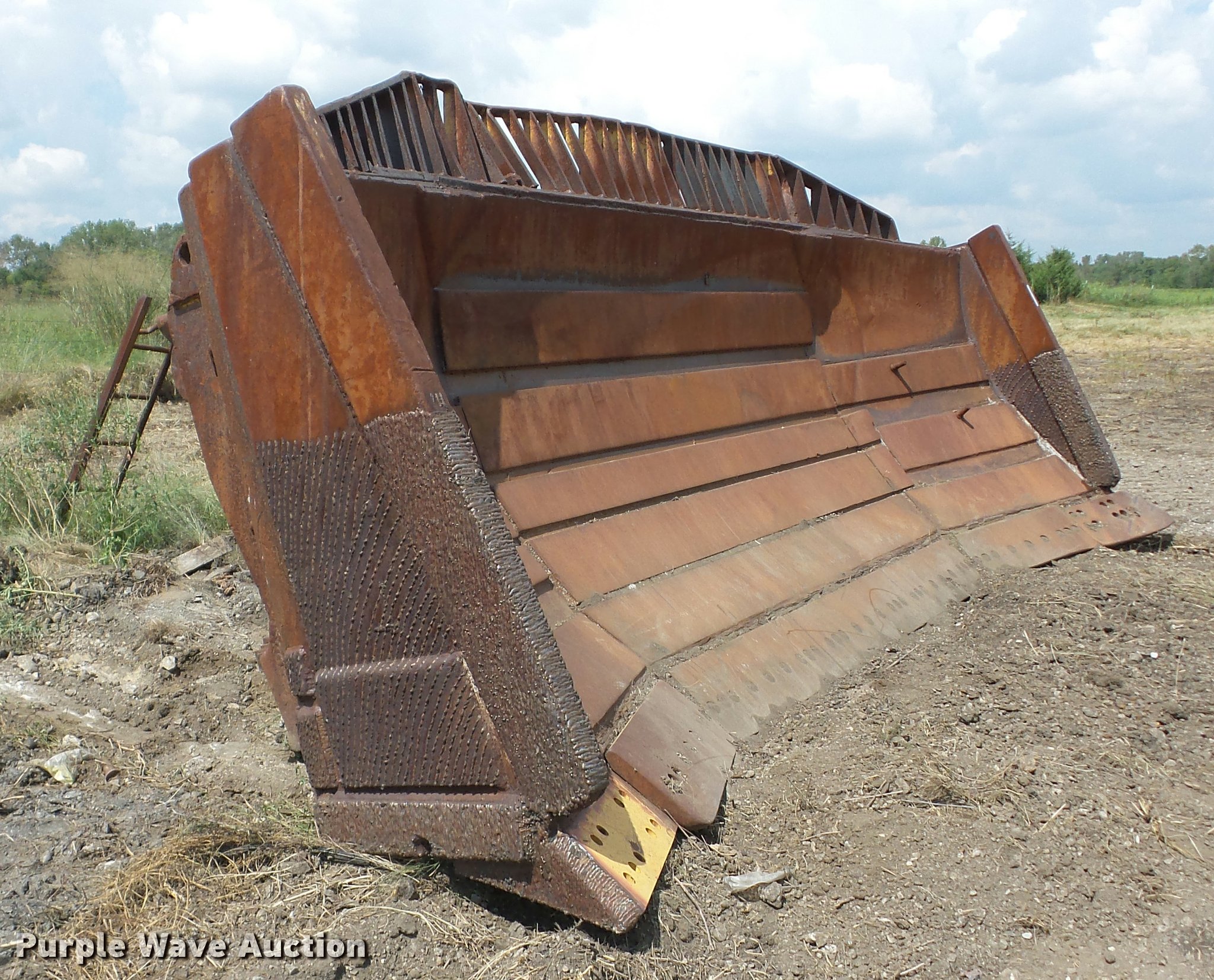 Caterpillar D11 U dozer blade in Garland, KS | Item AG9442 sold ...