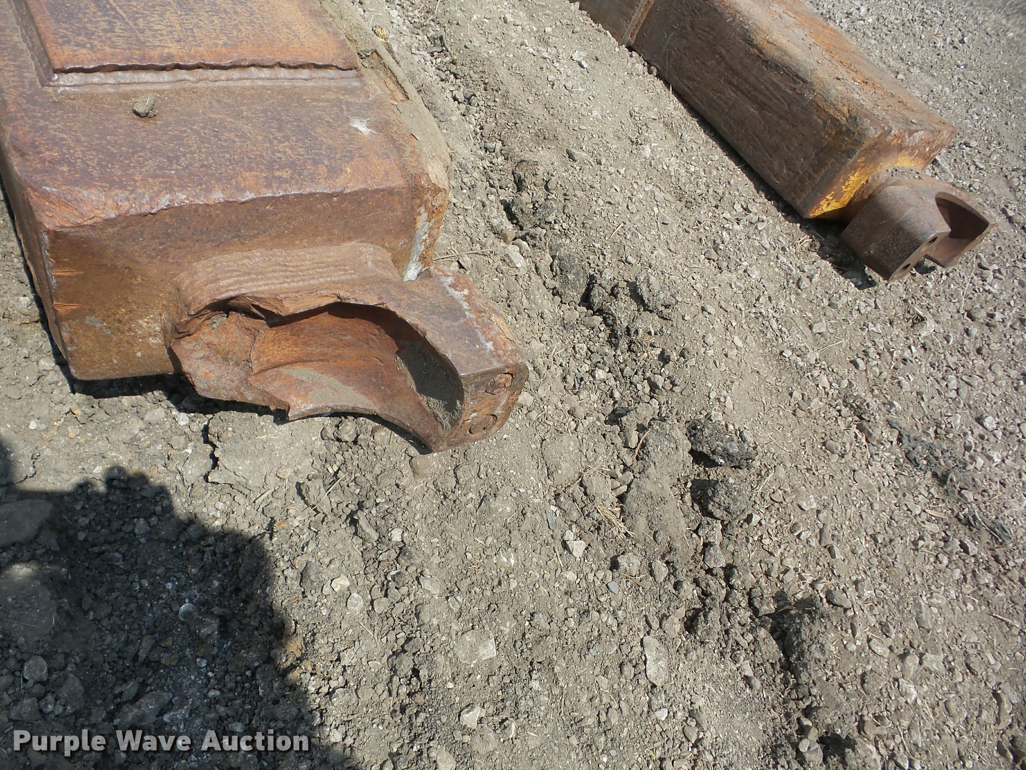 Caterpillar D11 U dozer blade in Garland, KS | Item AG9442 sold ...