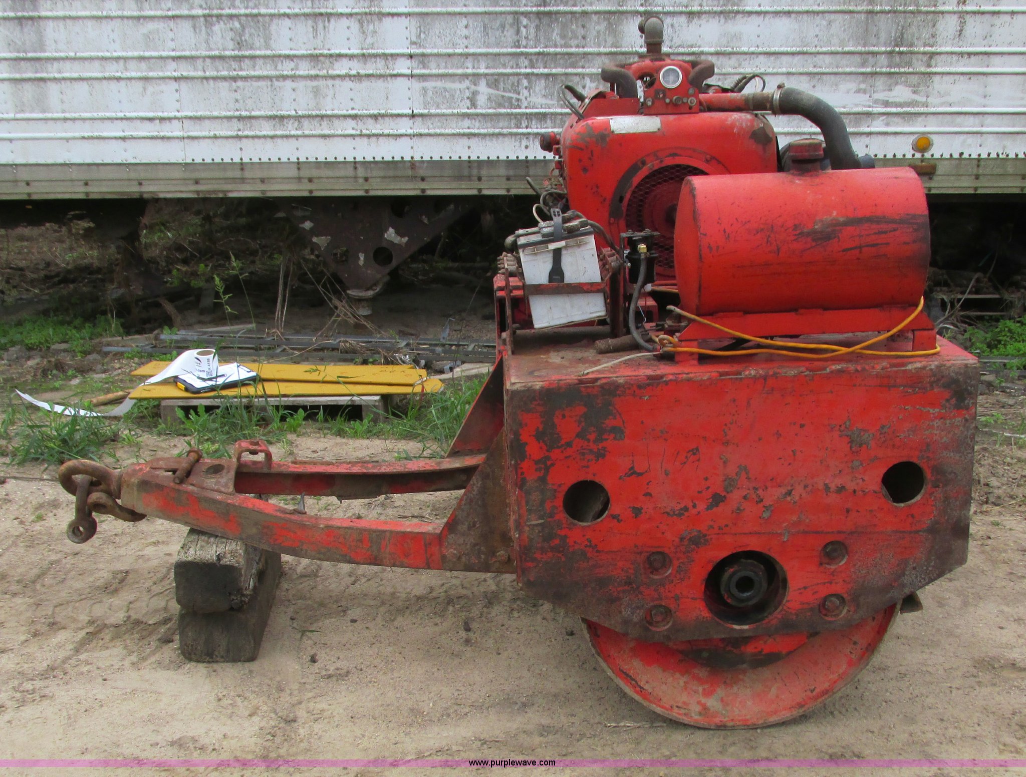 Essick VR54T4 smooth vibratory roller in Waumandee, WI | Item K4186 ...