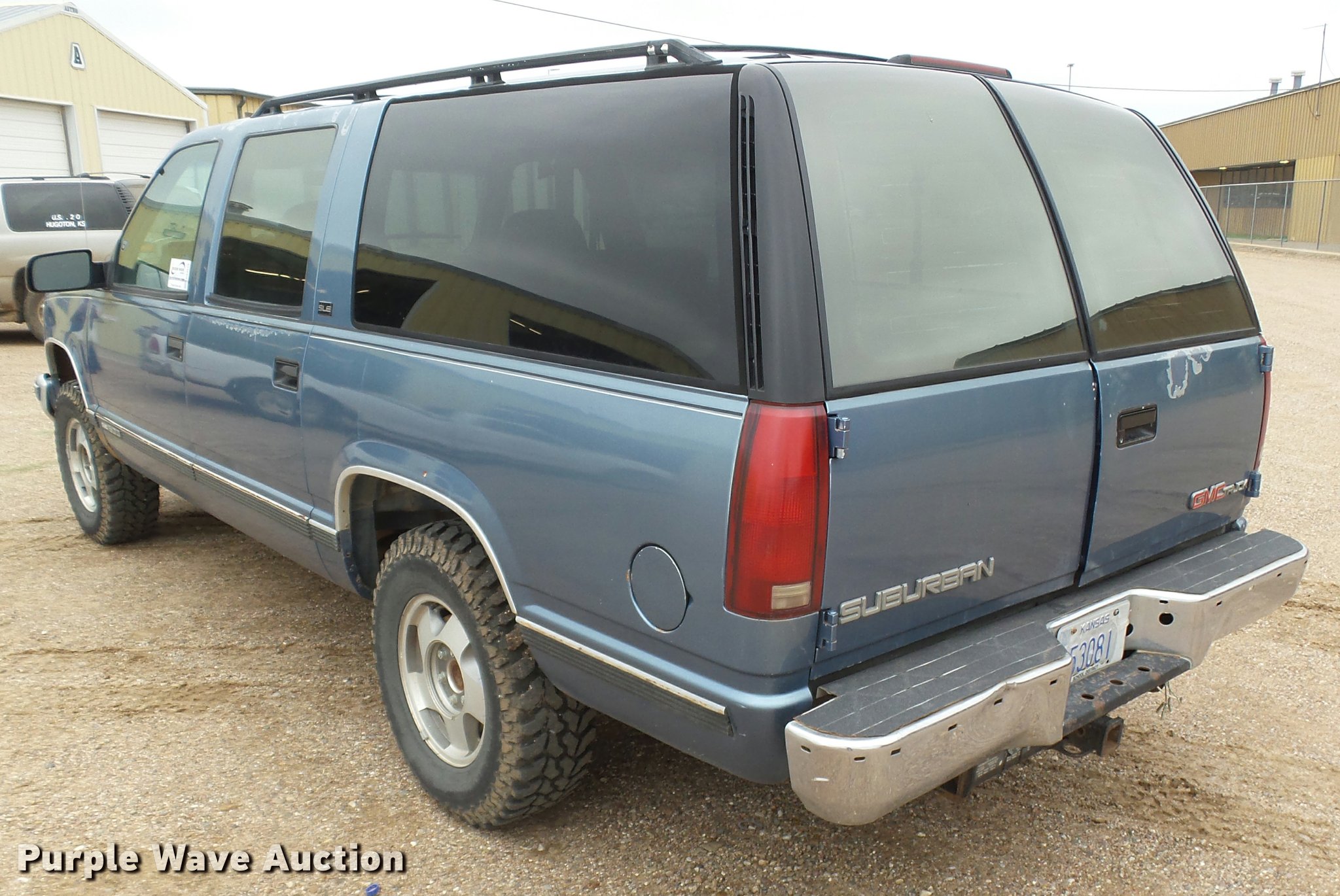 1994 GMC Suburban 1500 SLE SUV in Hugoton, KS | Item DA4515 sold ...