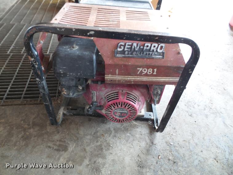 Honda Gen-Pro generator in Topeka, KS | Item CD9241 sold | Purple Wave
