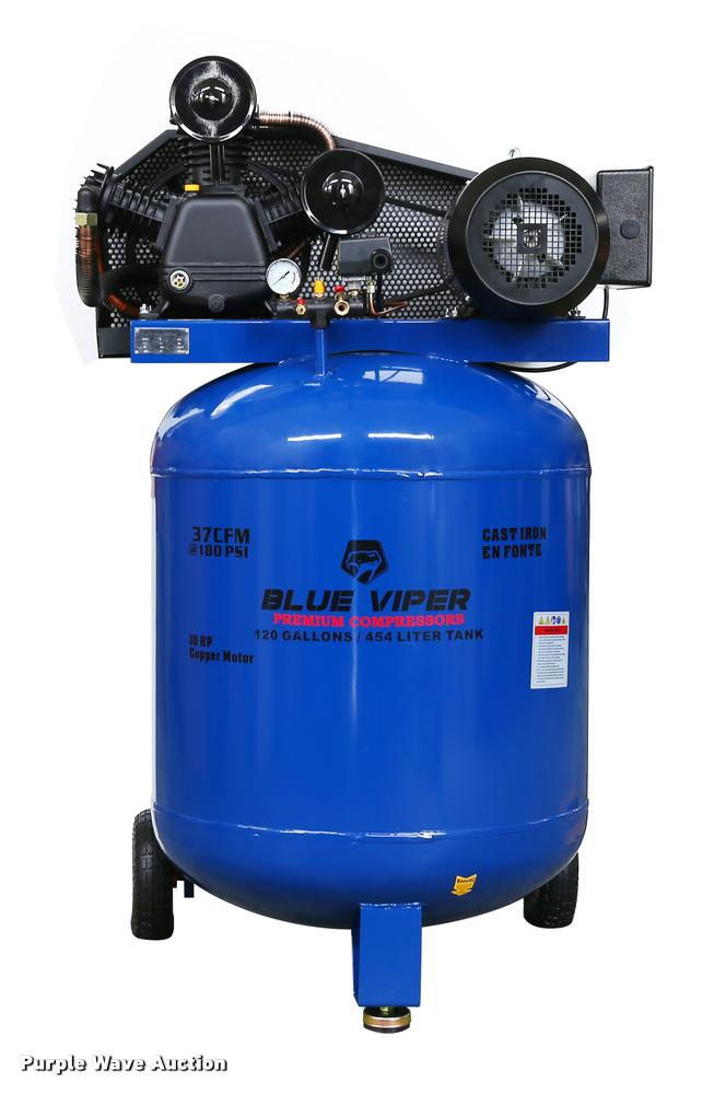 Blue Viper air compressor in Tonganoxie, KS | Item F1089 sold | Purple Wave