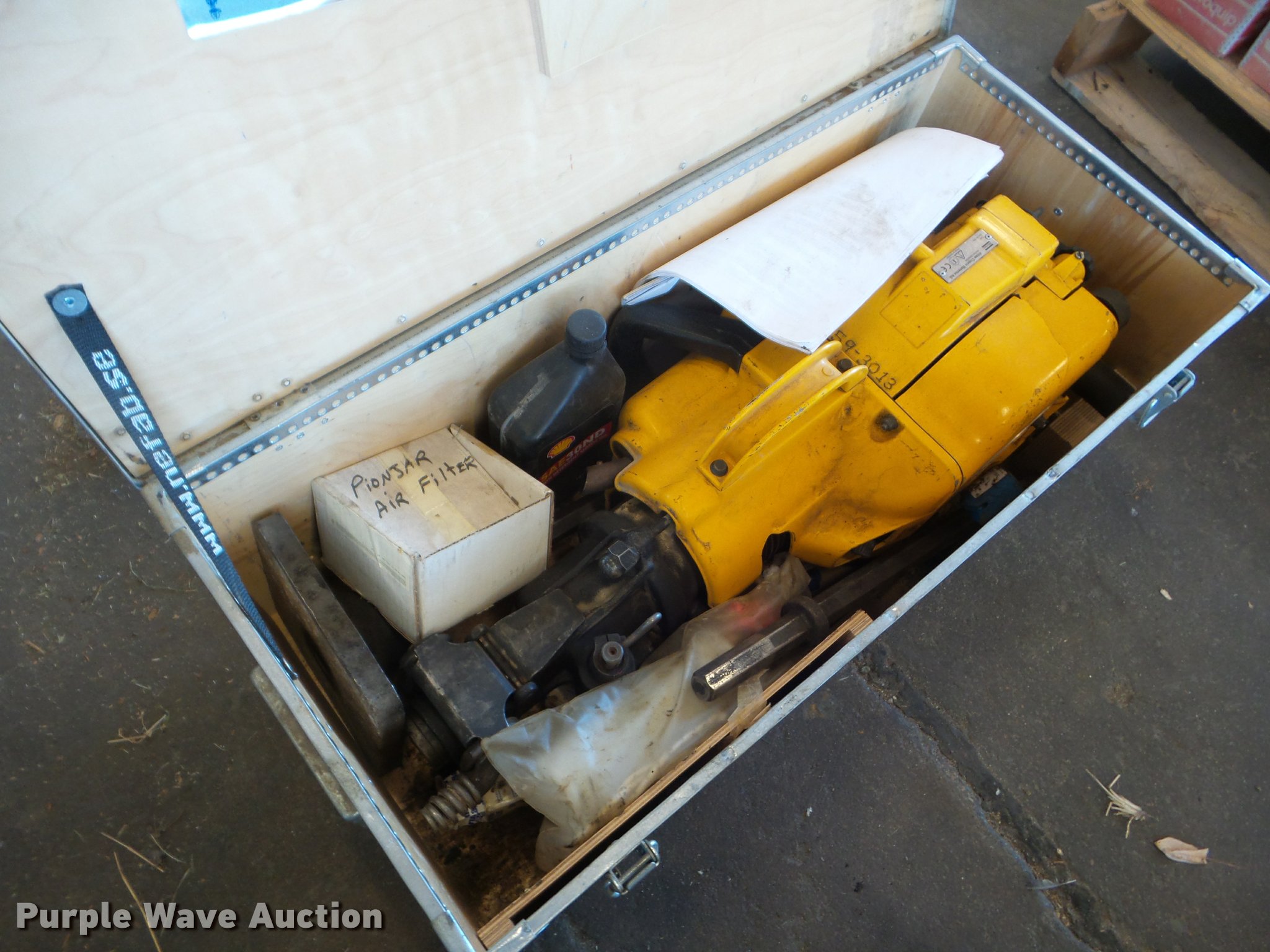 (3) Atlas Capco Pionjar 120 hammer drills in Norton, KS | Item AP9709 ...
