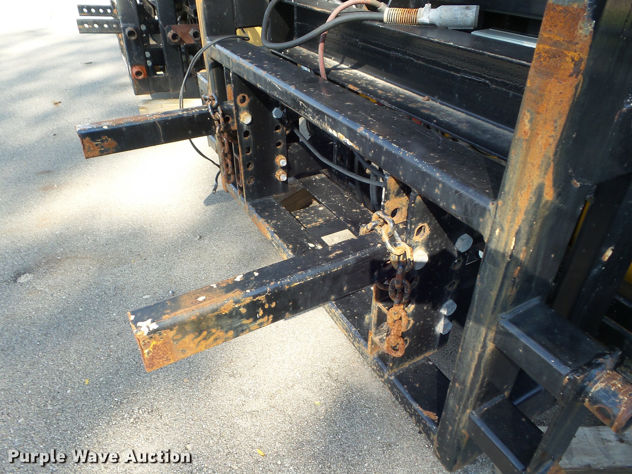 2003 Energy Absorption Systems Safe Stop TMA-180 crash attenuator in ...