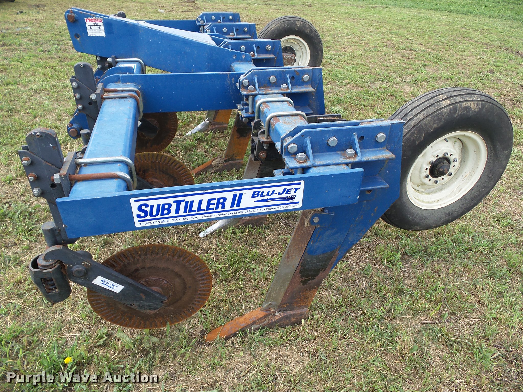 Blu-Jet Sub Tiller II in-line ripper in Moulton, IA | Item BZ9822 sold ...