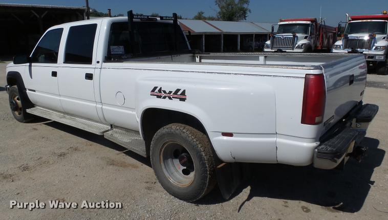 2000 GMC Sierra Classic 3500 Crew Cab pickup truck in Clarinda, IA ...