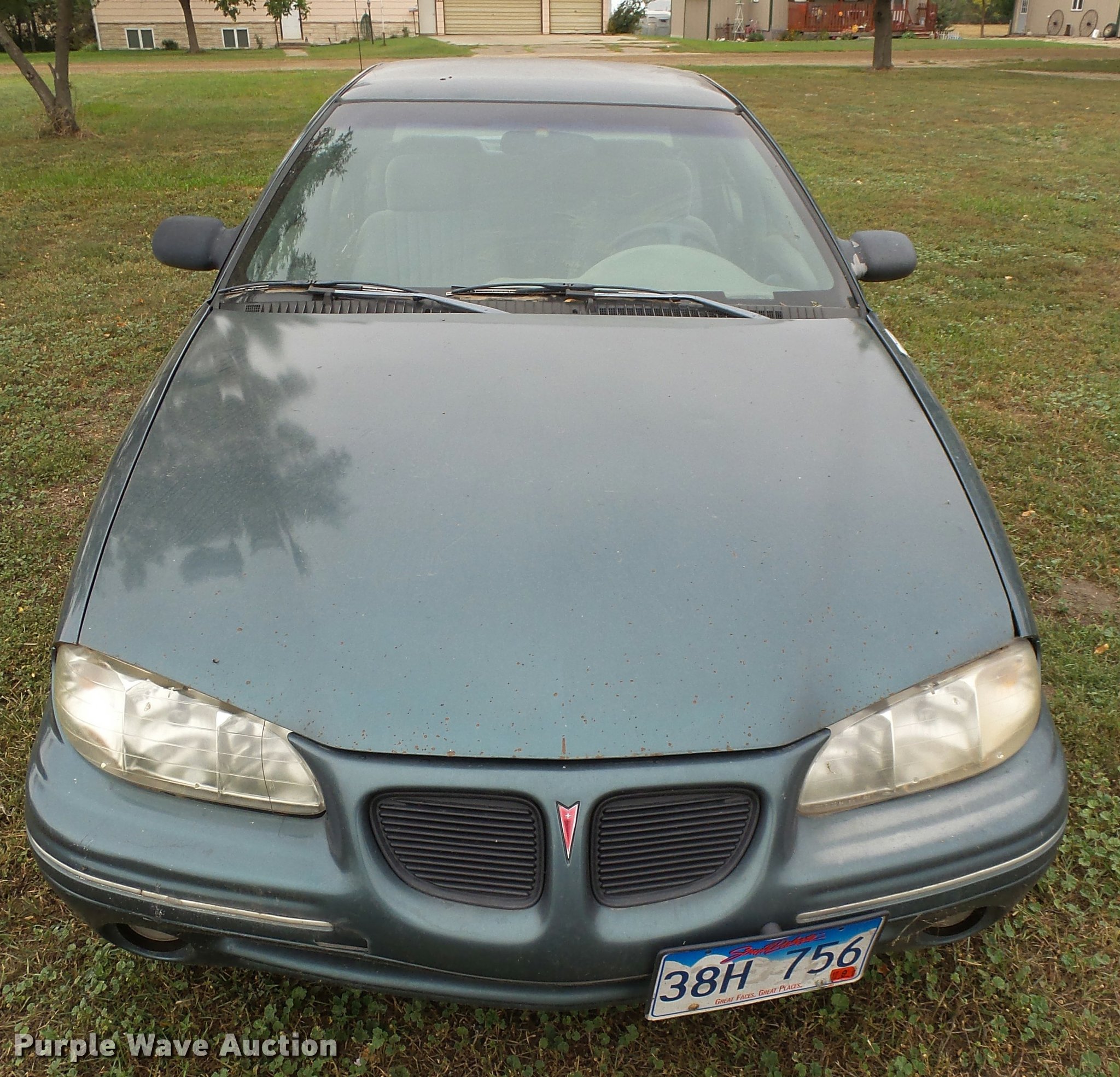 1998 Pontiac Grand AM in Highmore, SD | Item AL9103 sold | Purple Wave