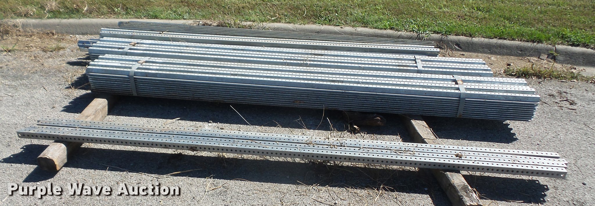 (123) 10' galvanized sign posts in Osawatomie, KS | Item BV9913 sold ...