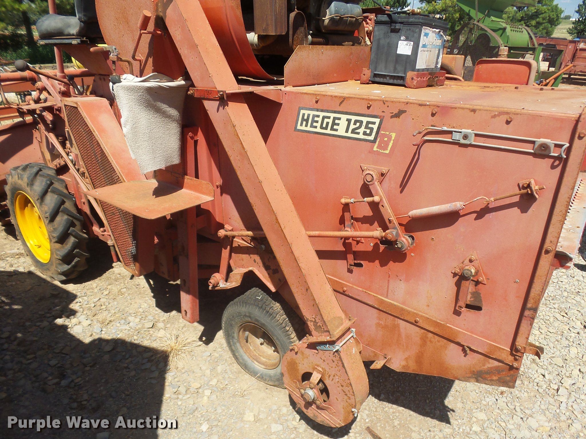1977 Hege plot combine in Stillwater, OK | Item CD9405 sold | Purple Wave