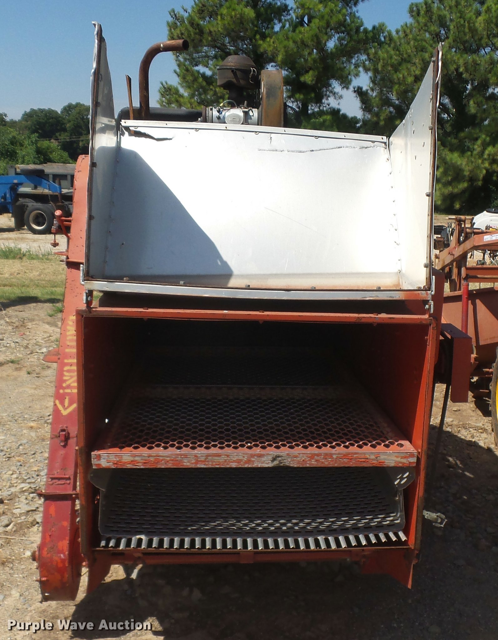1975 Hege 125 688 combine in Stillwater, OK | Item CD9406 sold | Purple ...