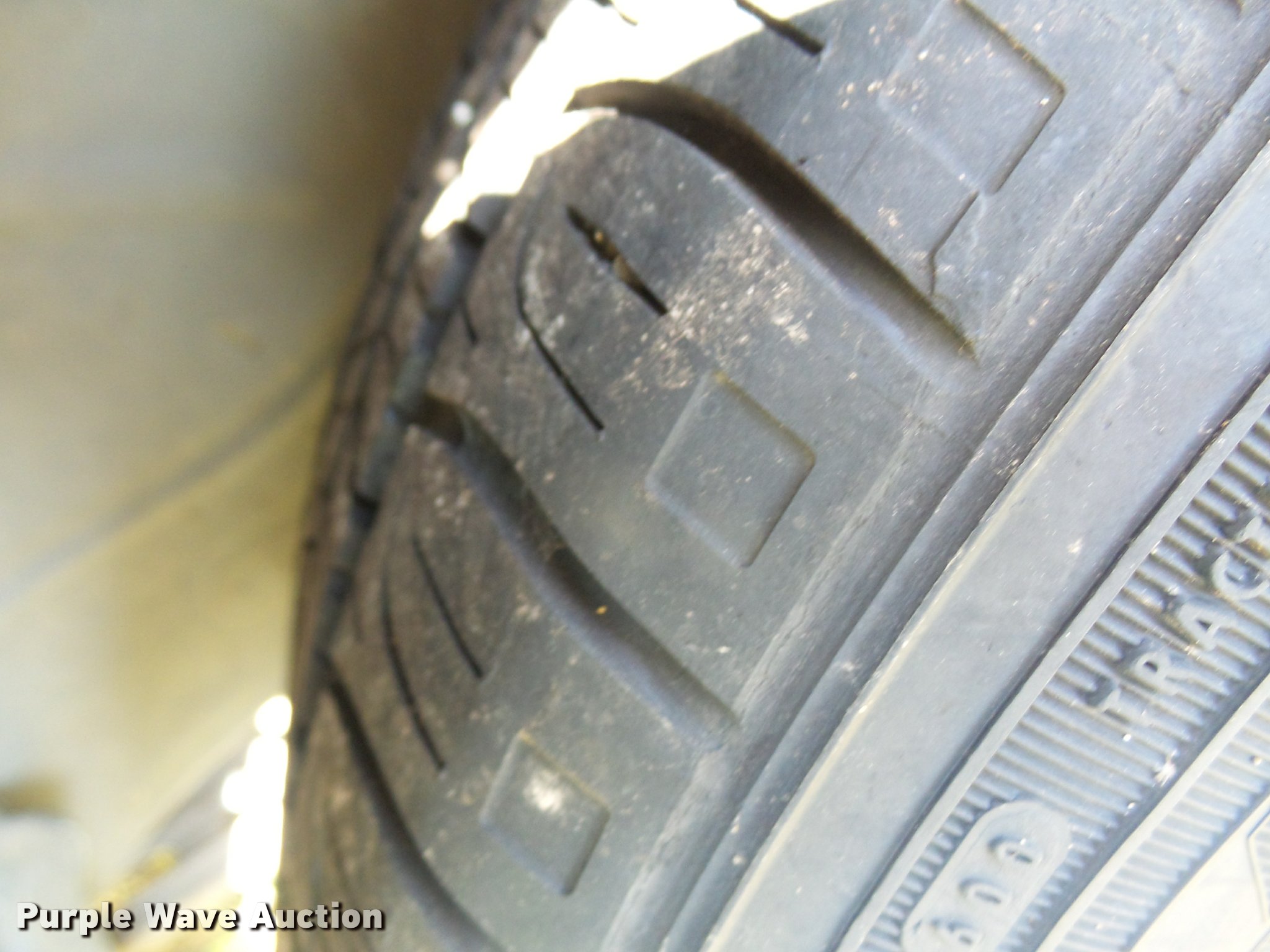 2003 Nissan Altima in Mound City, MO | Item DA3947 sold | Purple Wave