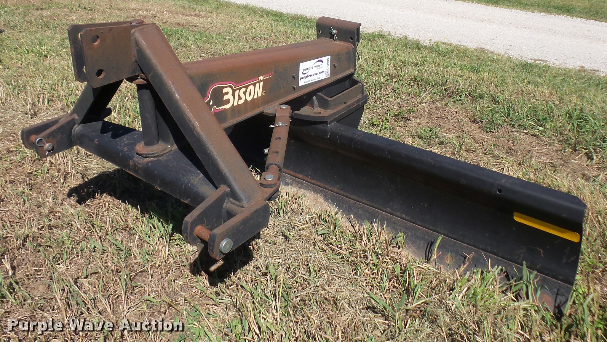 Bison rear blade in Holton, KS | Item DA3989 sold | Purple Wave