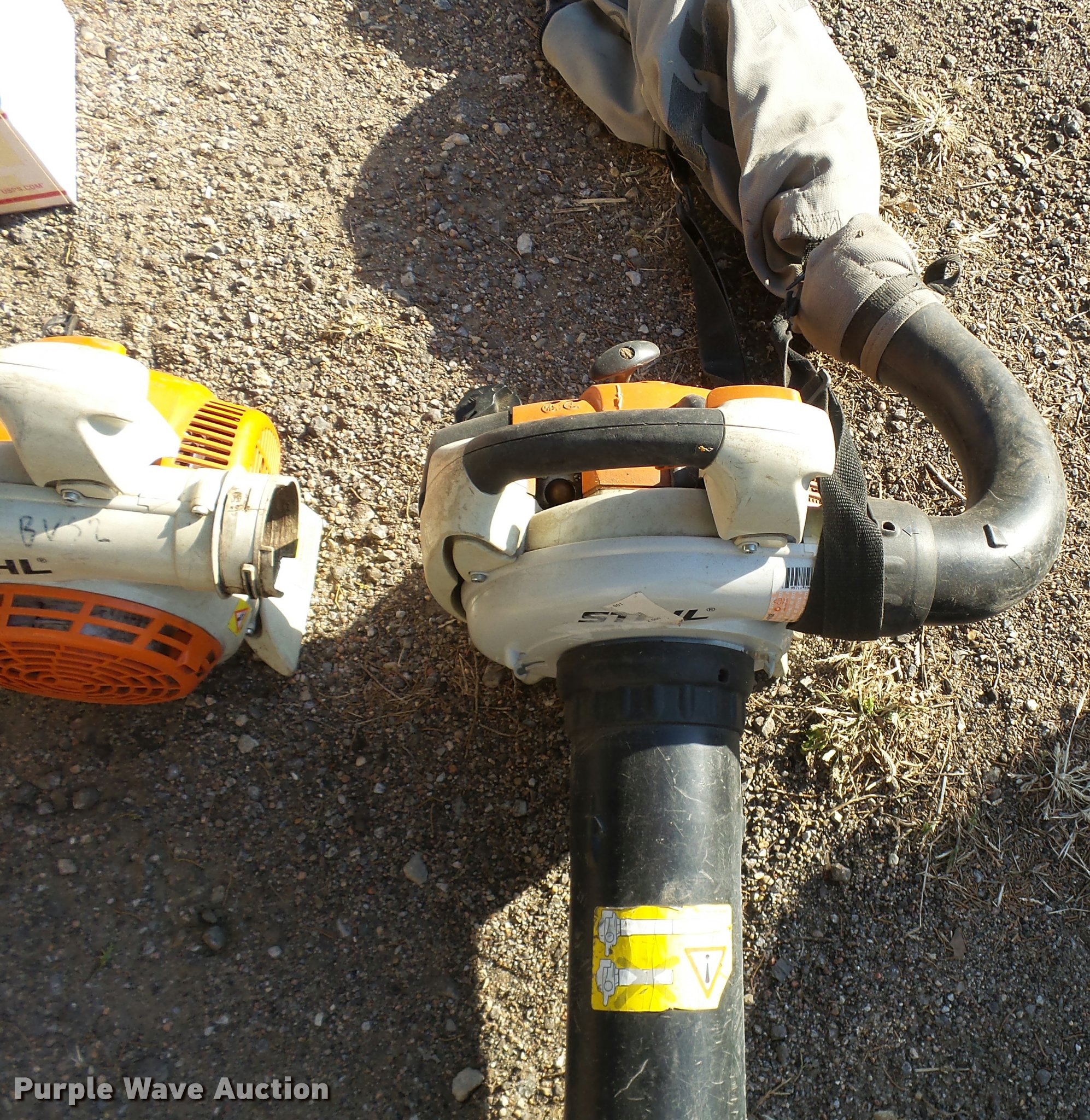 (3) Stihl SH86C blowers in Wichita, KS | Item DA9821 sold | Purple Wave