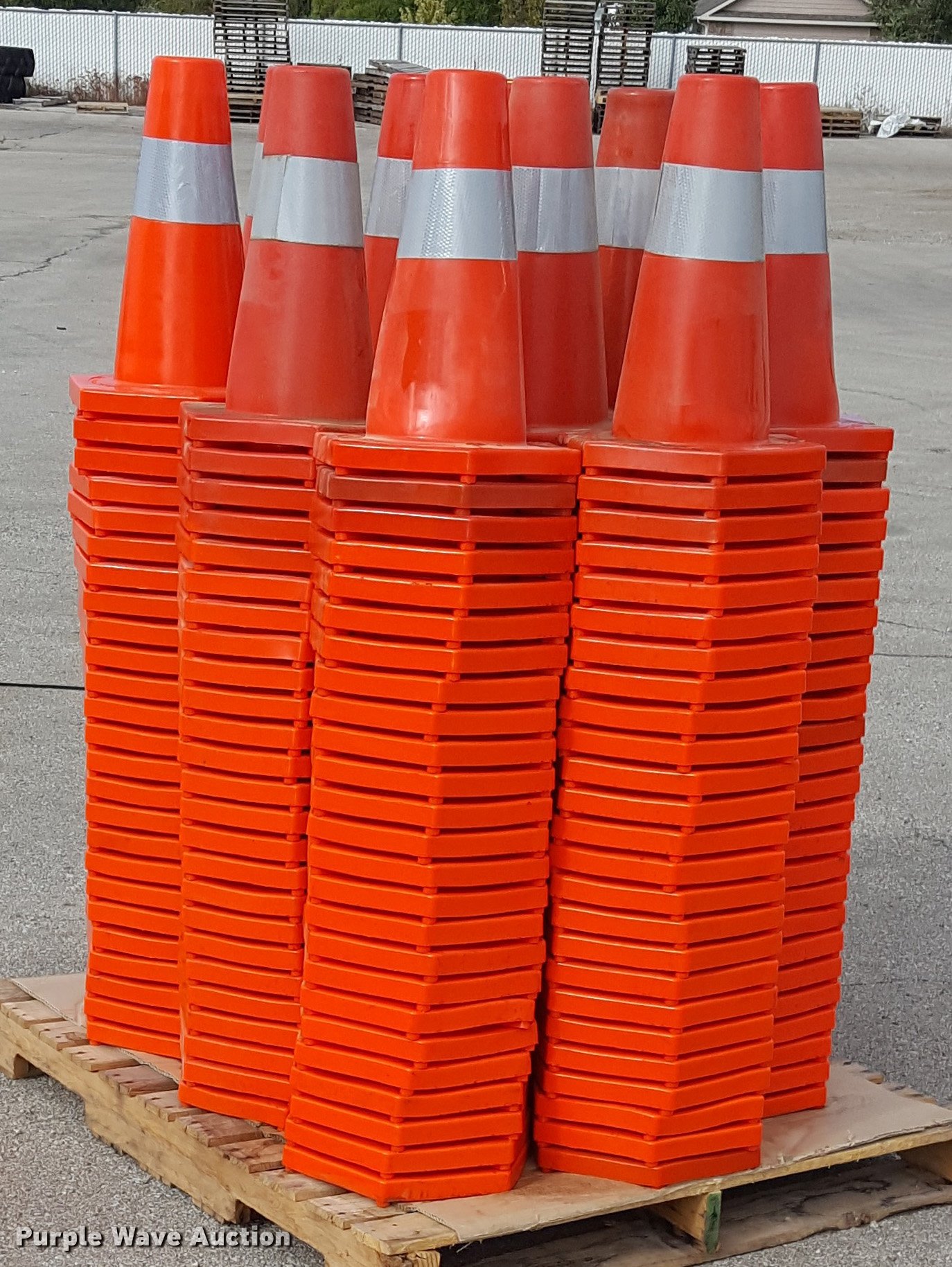 (250) 18" safety traffic pylon cones in Tonganoxie, KS | Item F1419 ...