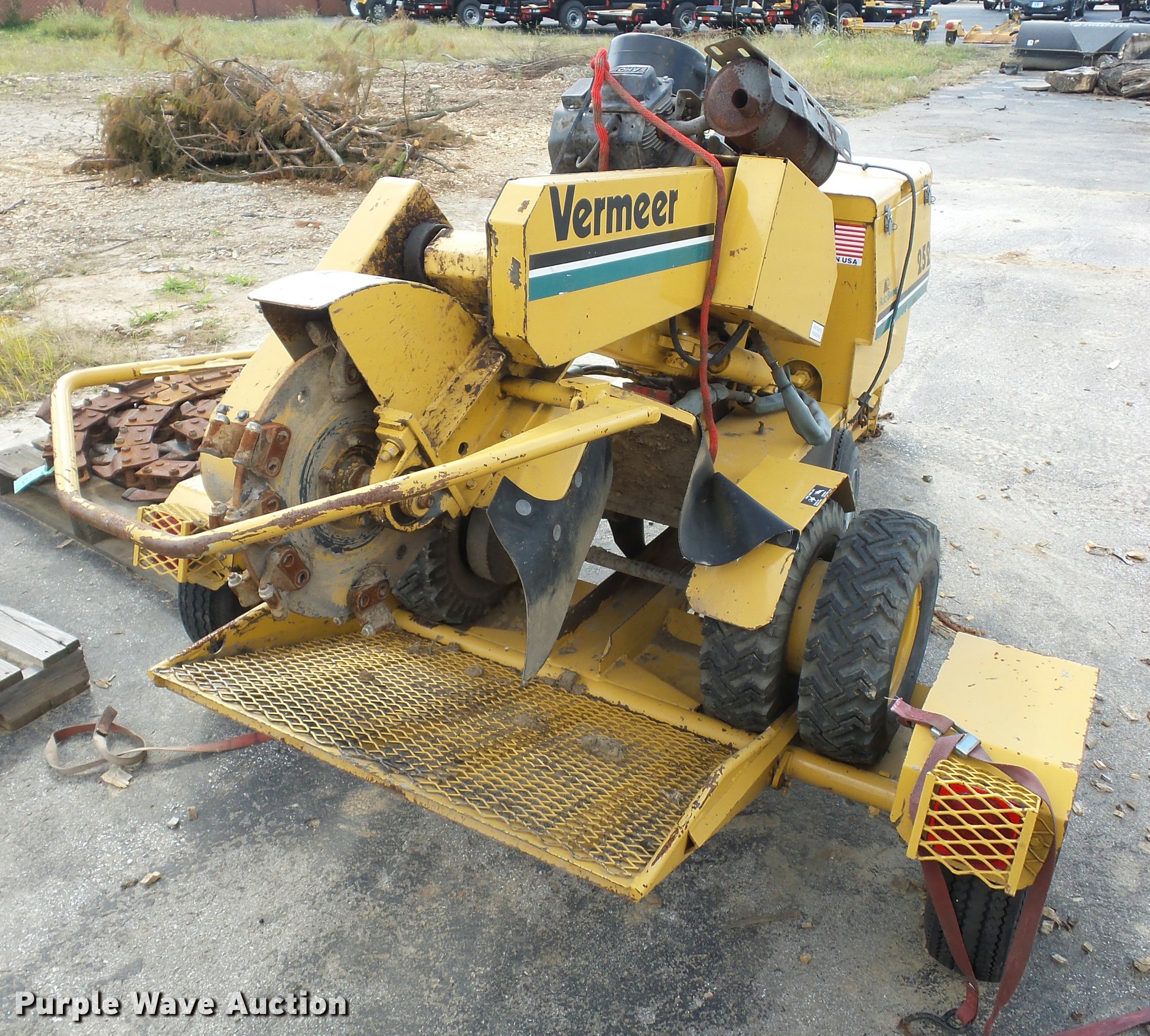 1997 Vermeer 252 stump grinder in Chesterfield, MO | Item L4284 sold ...