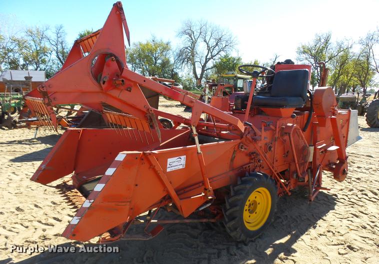 1975 Hans-Ulrich Hege 125 seed harvester in Kinsley, KS | Item L3490 ...