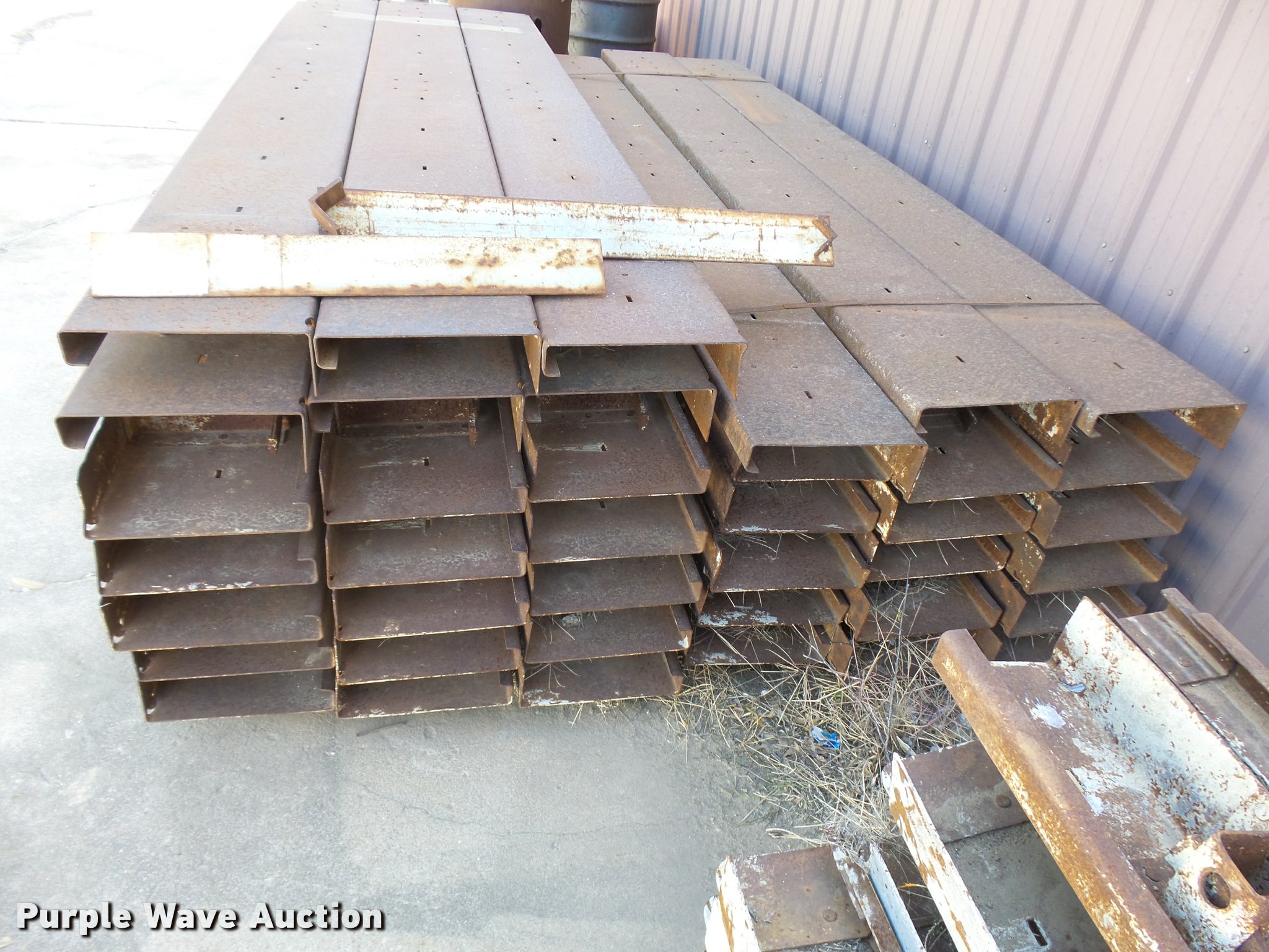 Steel concrete edge and curb forms in Wichita, KS | Item DA9974 sold ...