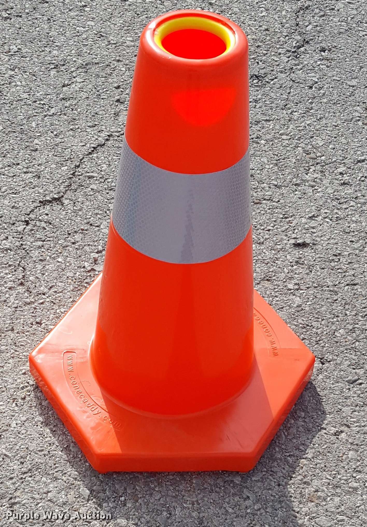 (250) 18" safety traffic pylon cones in Tonganoxie, KS | Item F1509 ...