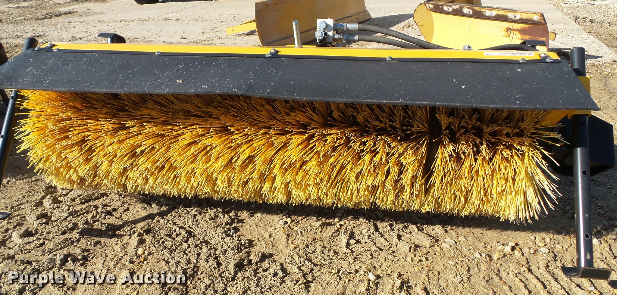 MB power broom in Salina, KS | Item BP9444 sold | Purple Wave