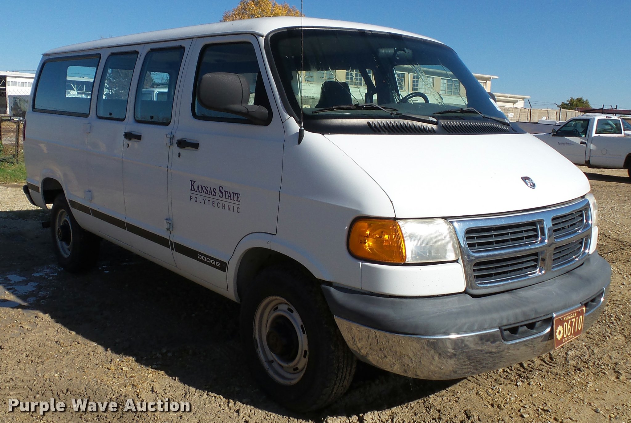 1999 Dodge Ram Wagon B2500 van in Salina, KS | Item K8108 sold | Purple ...